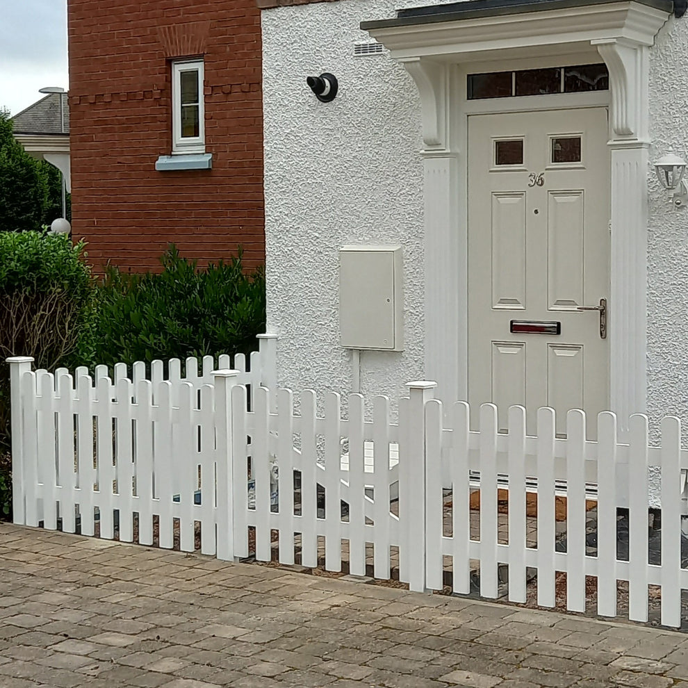 Classic Picket Gate – The Picket Fence Company