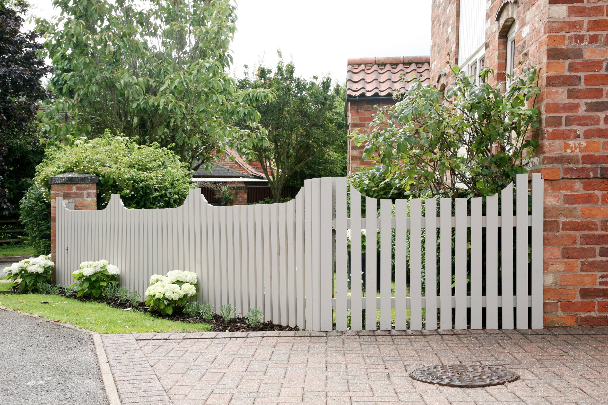 The Picket Fence Company