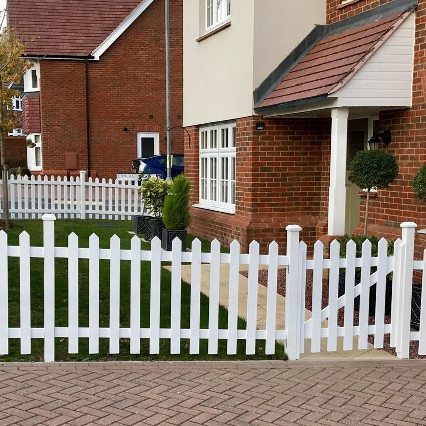 Classic Picket Gate – The Picket Fence Company
