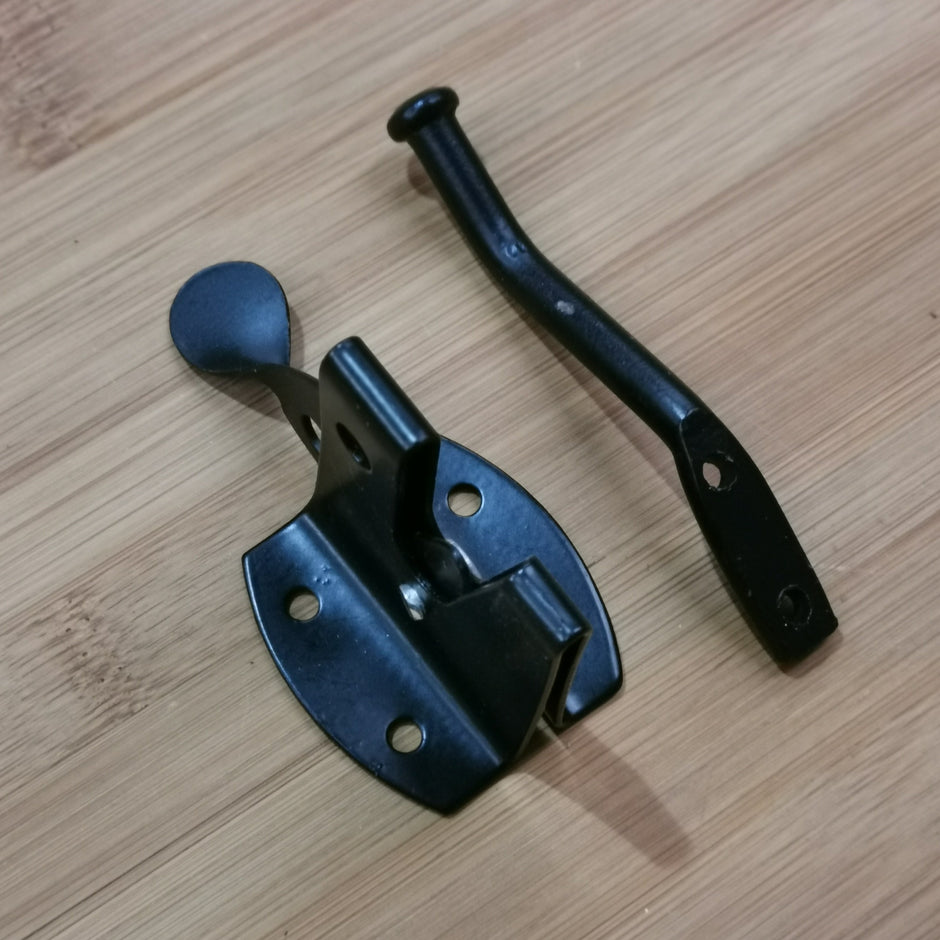 Ironmongery & Hardware – The Picket Fence Company