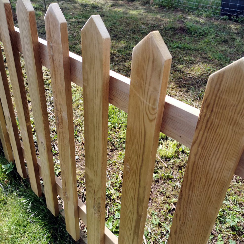 Pressure Treated Panel with Pointed Tops – The Picket Fence Company